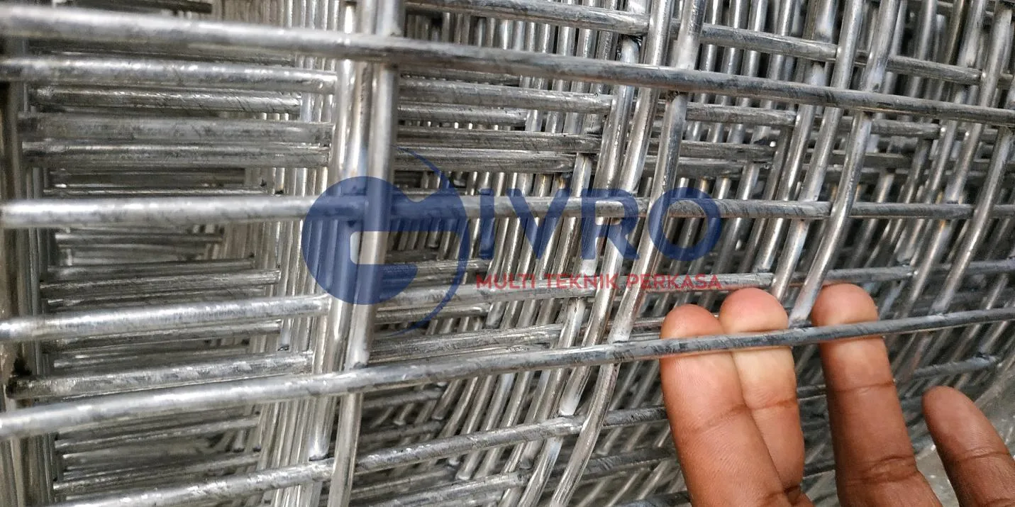 Kawat Loket Galvanis Untuk Pemagaran Bandara | Blog | PT Givro Multi ...